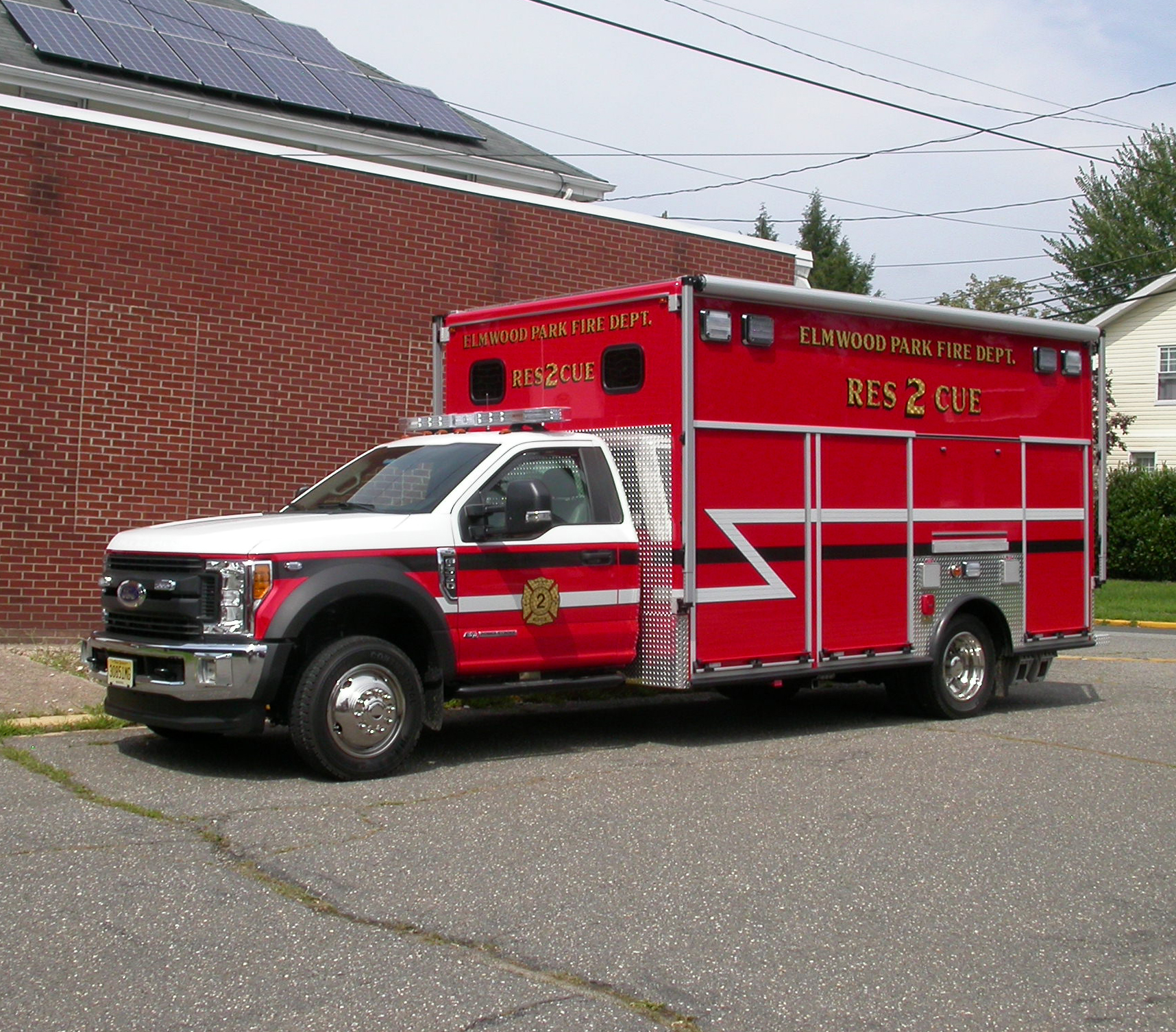 16 Ft. Walk-In Water Rescue Unit - Elmwood Park Fire Dept. | EVI