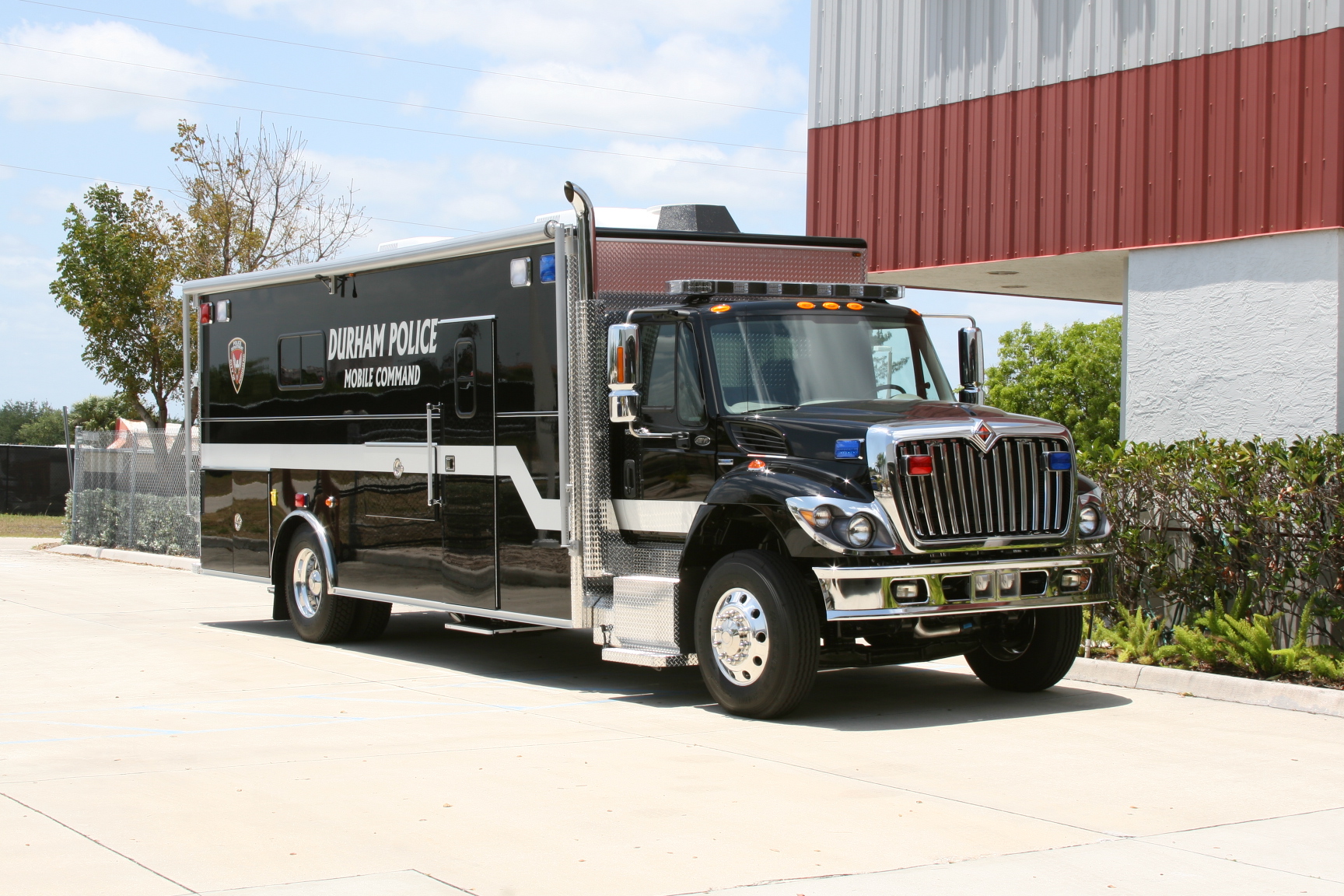 Mobile Command Vehicle - City of Durham Police Deprt.| EVI