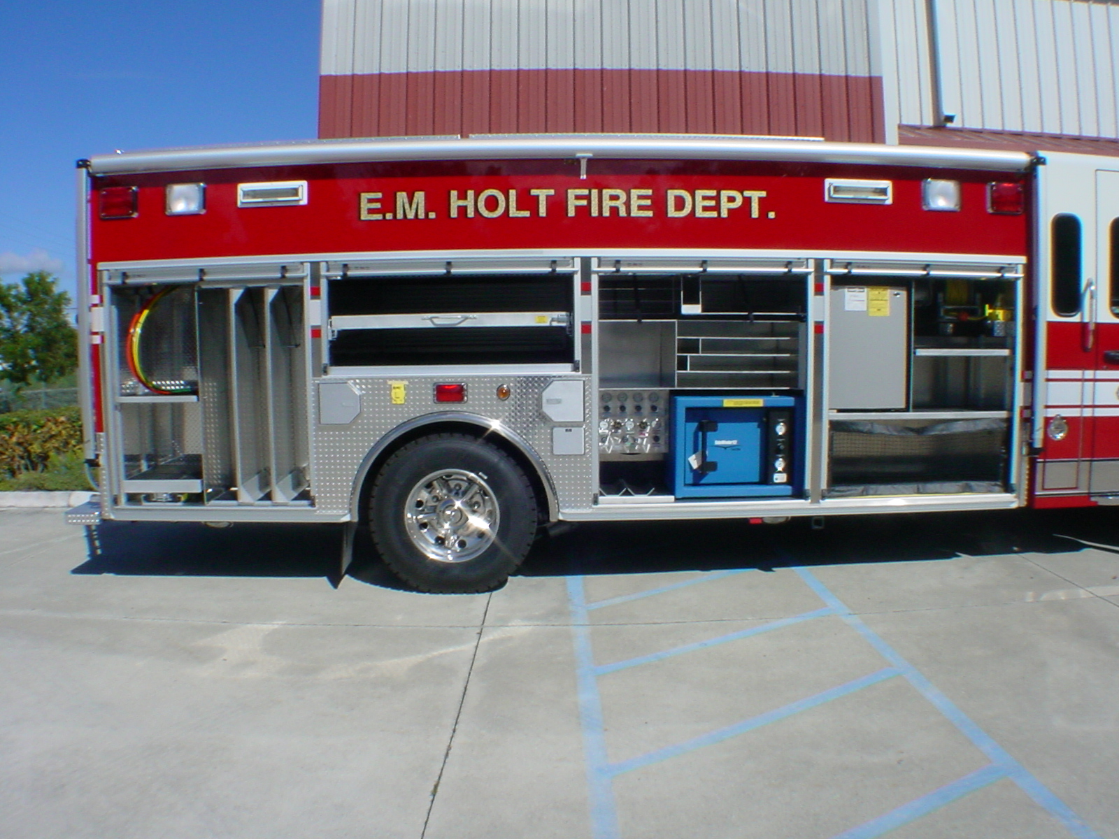 Heavy Rescue Apparatus - E.M. Holt Community Vol. Fire Dept. | EVI