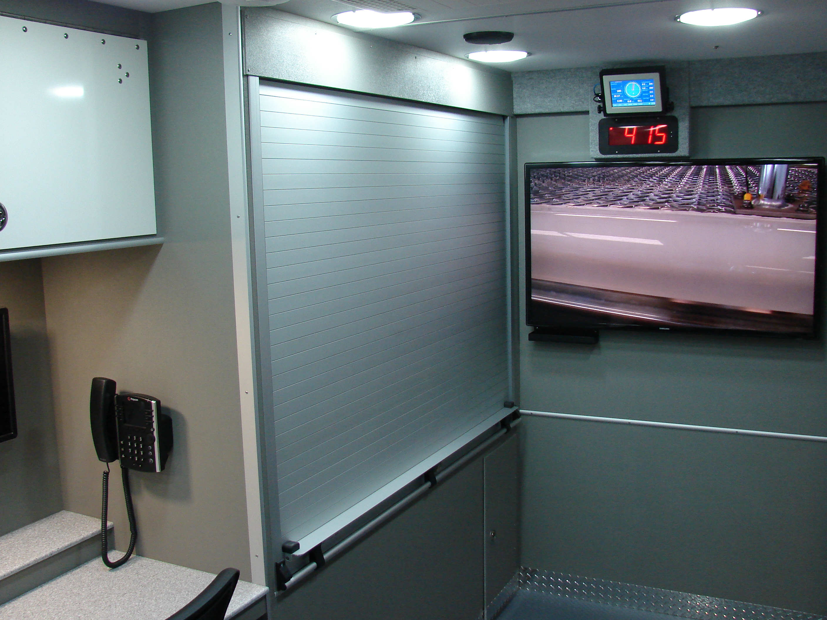 Custom Mobile Command Vehicle - Miami Bch PD | EVI