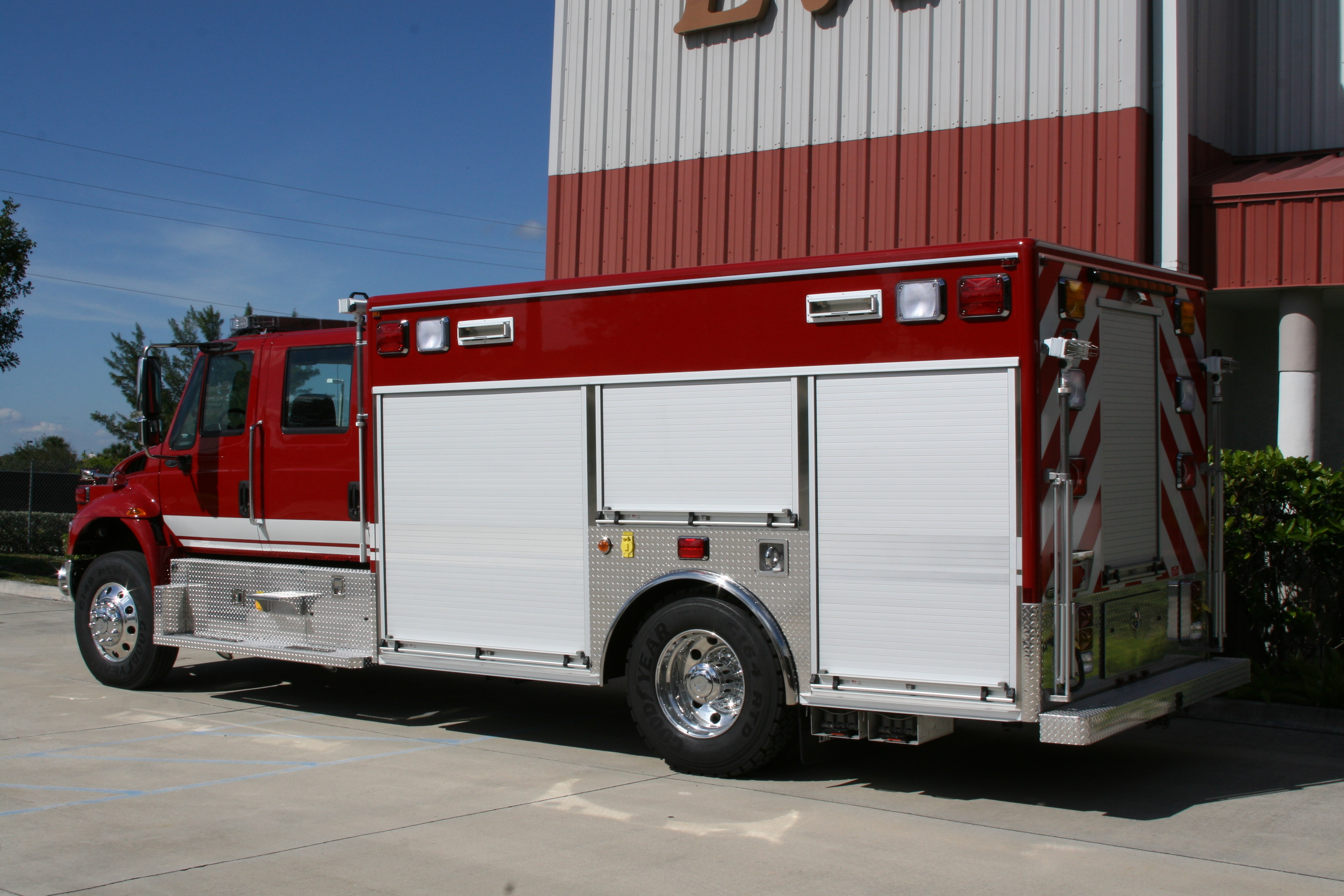 Walk-In Squad Truck - Cetronia Fire Dept. | EVI