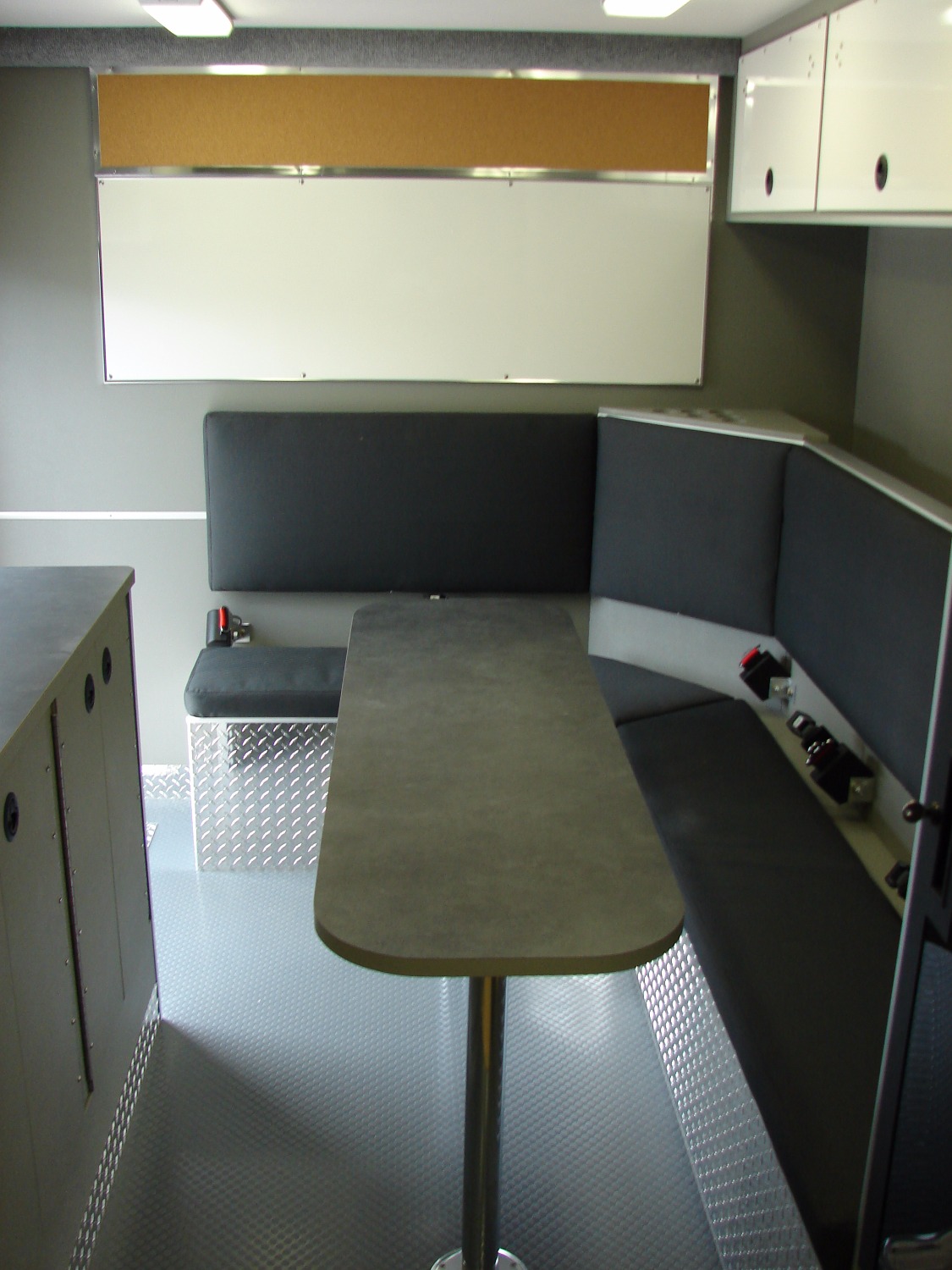 EVI Custom Mobile Command Units|Washington County Region 13 Task Force