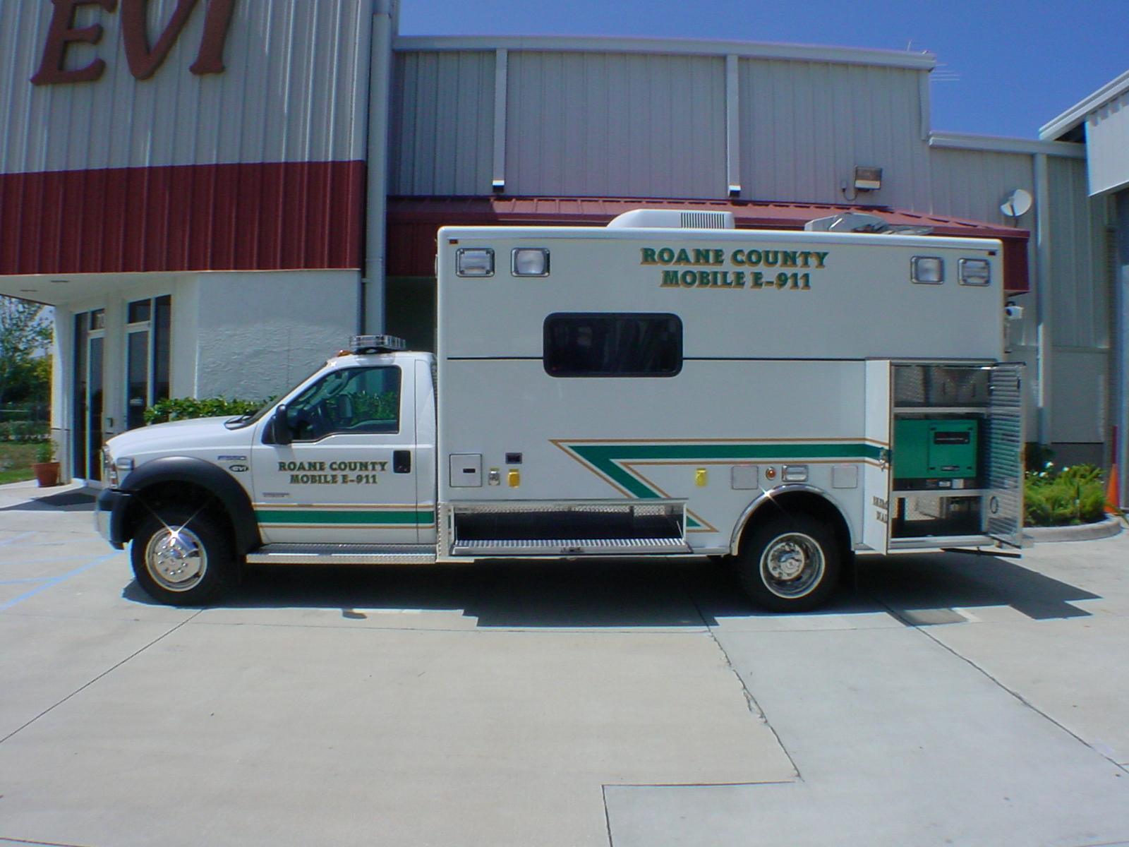 EVI Custom Communication Units | Roane Co. Emergency Communications