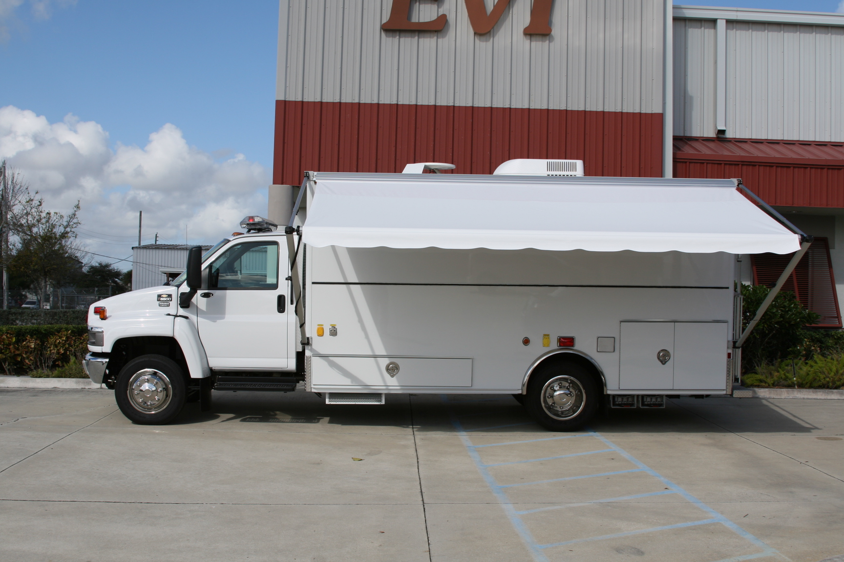 Emergency Response Command Vehicle | EVI