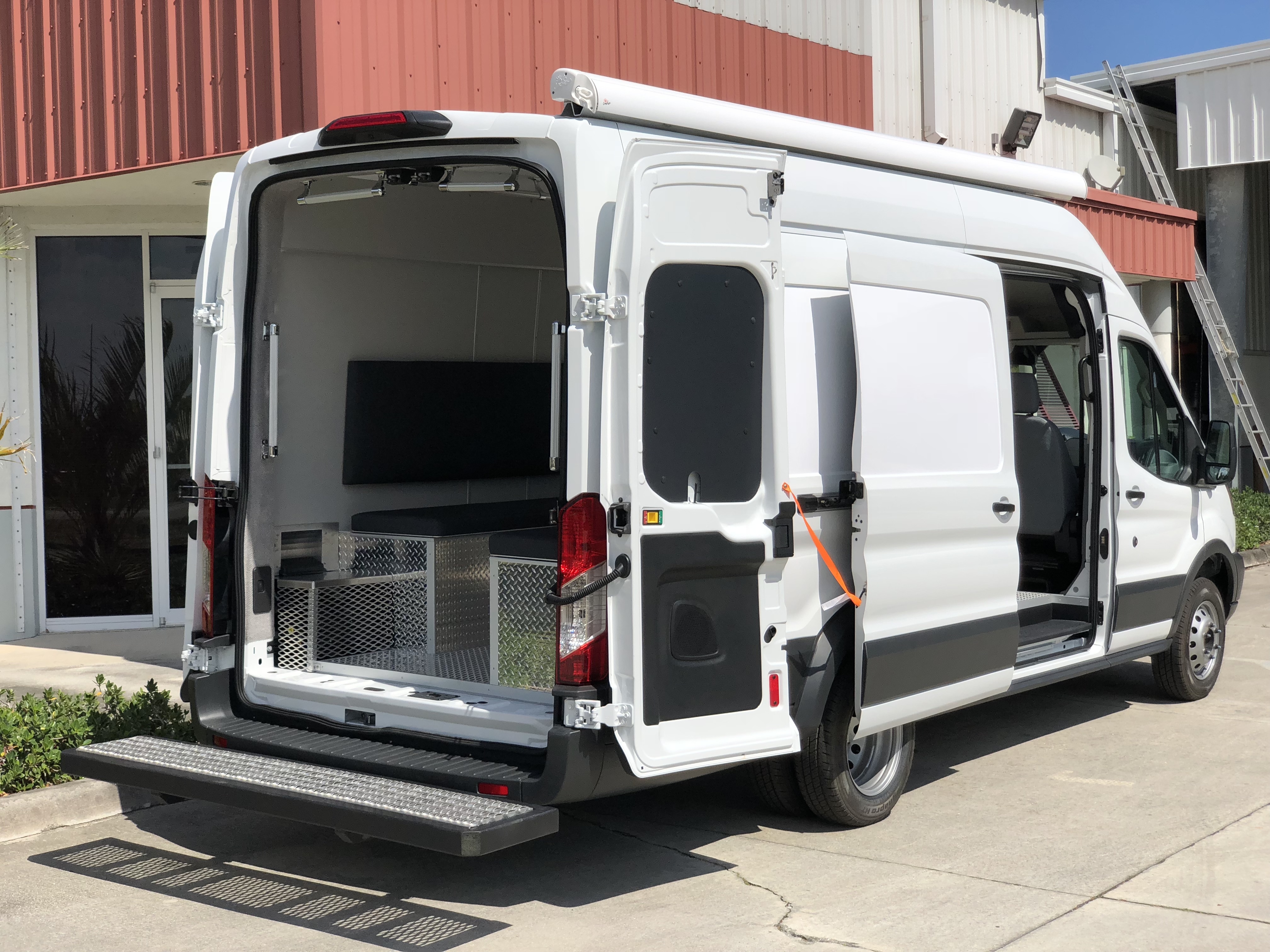 SWAT Van Conversion - Hollywood PD | EVI