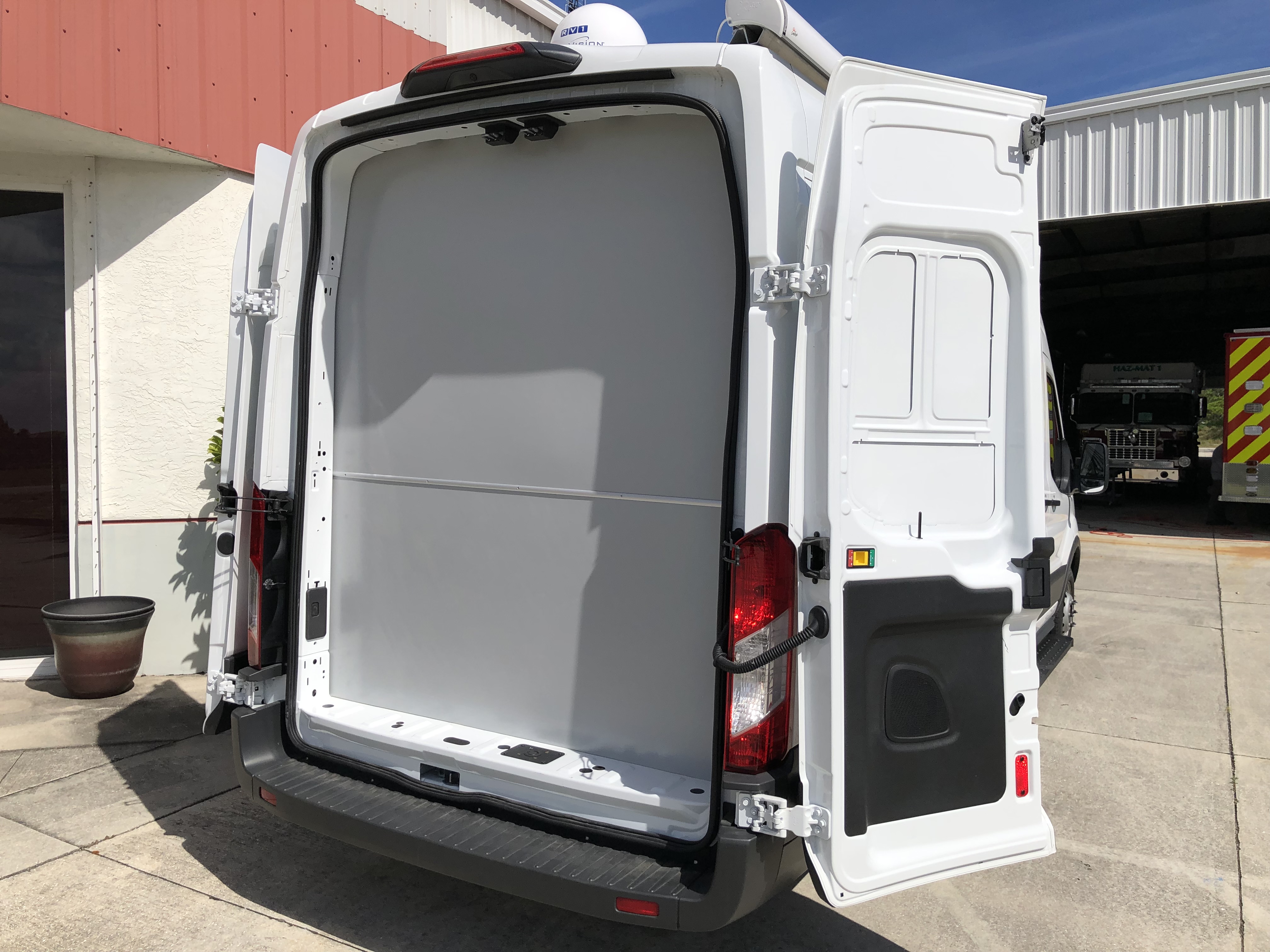 Camer Forensic Van - Miami-Dade PD | EVI