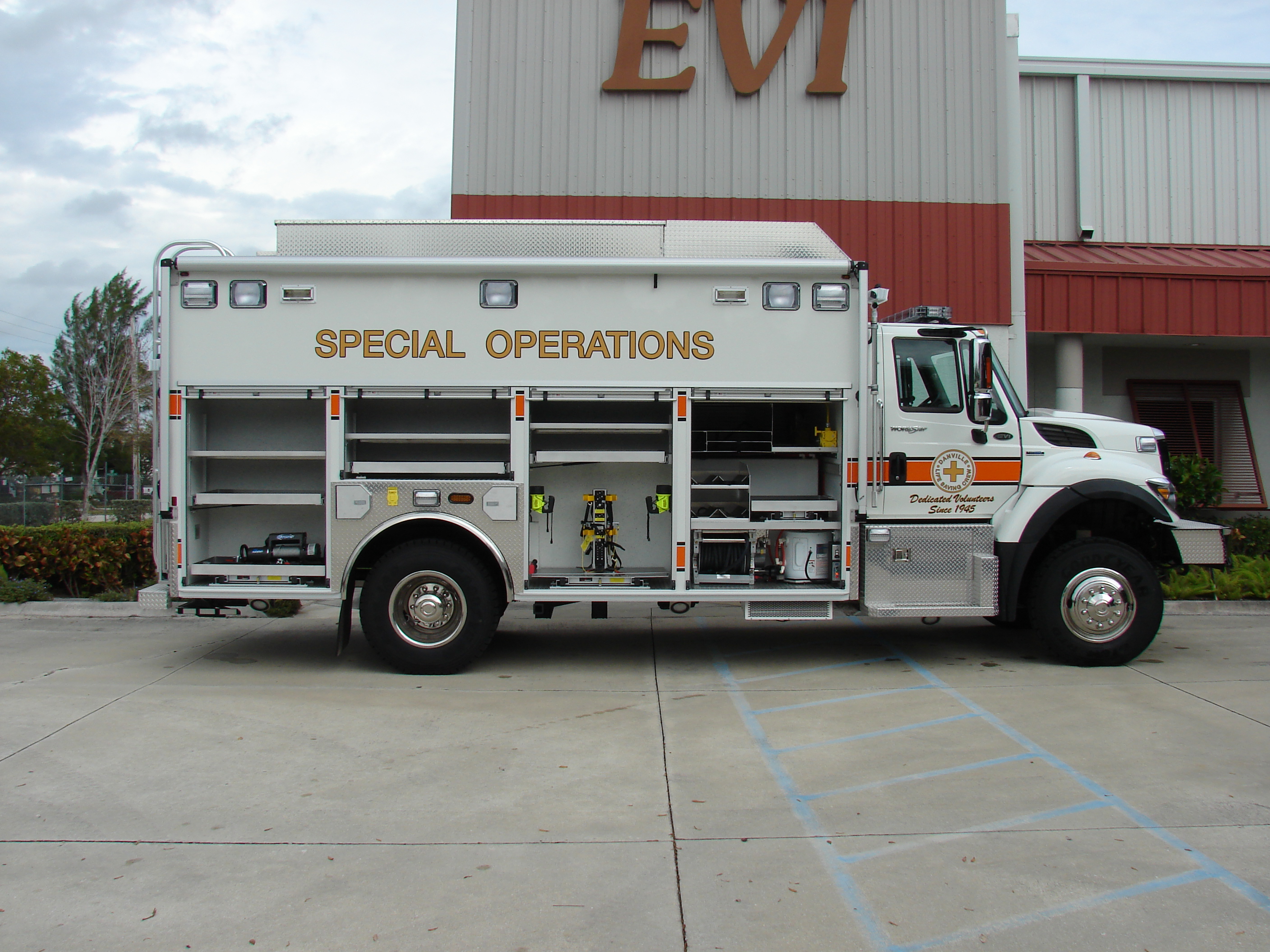 Dive Rescue Vehicles 17-Ft. Walk-In-Danville Rescue Squad | EVI