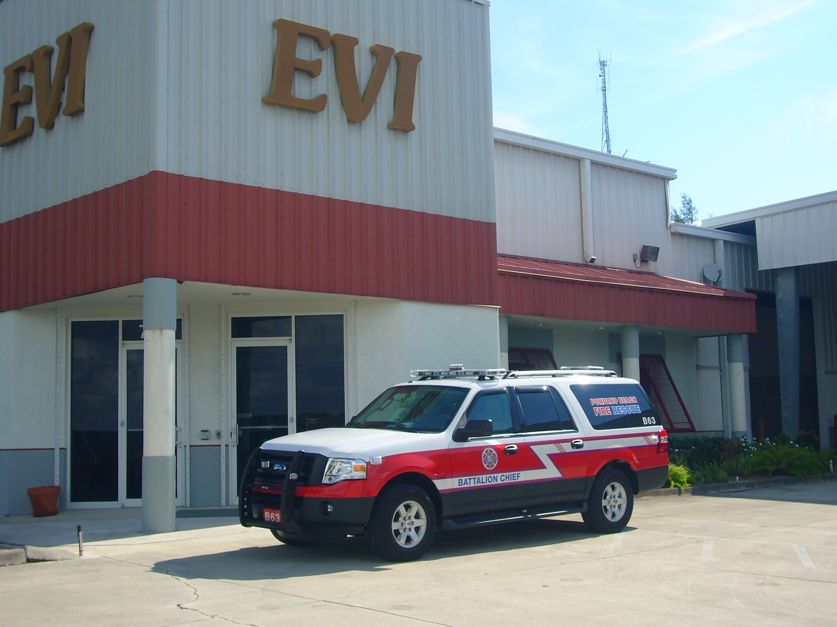 Battalion Chief SUV - Pompano Beach Fire Rescue | EVI