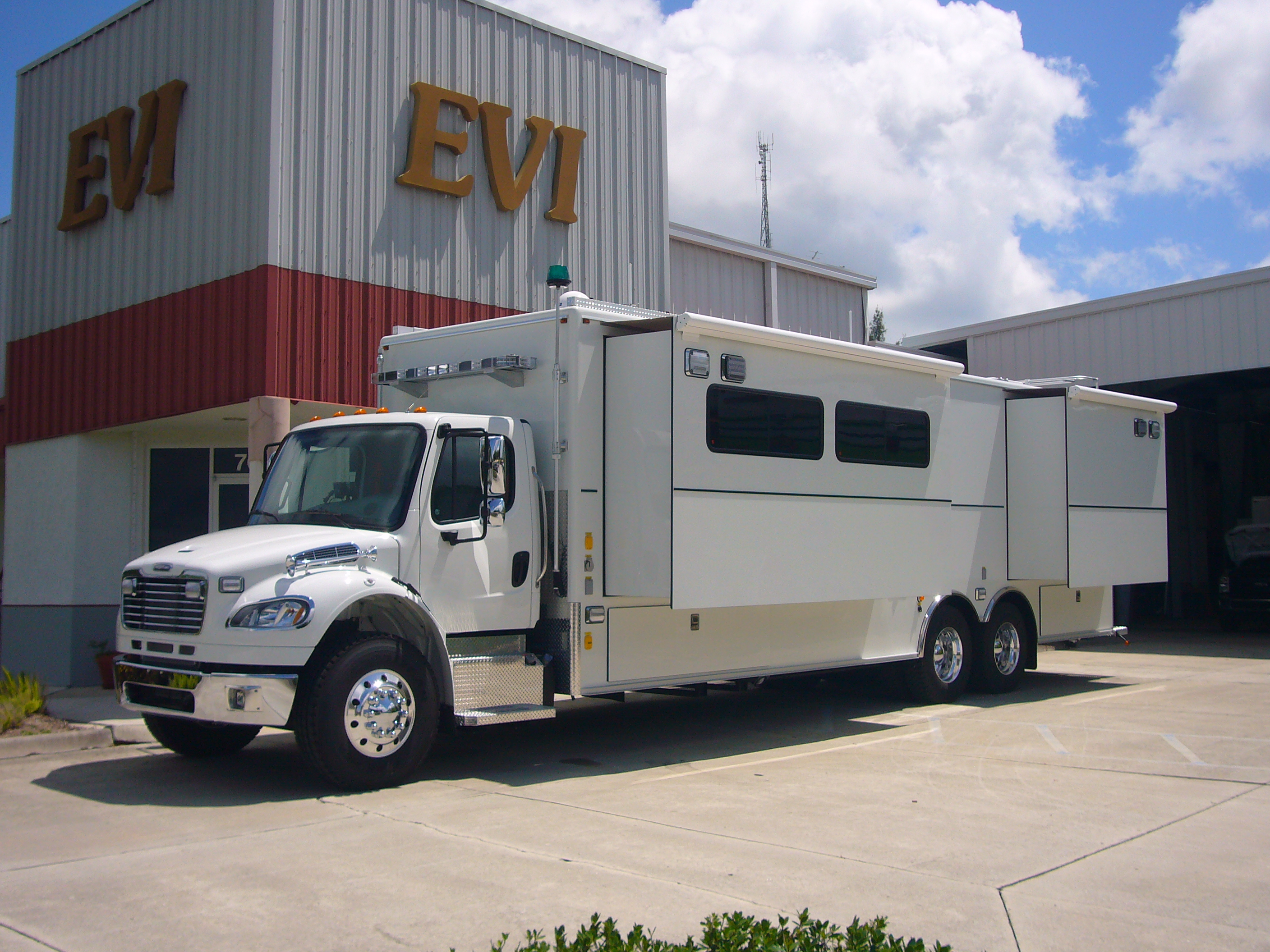 Mobile Communication / Command Vehicle - Seacoast Chief Fire | EVI