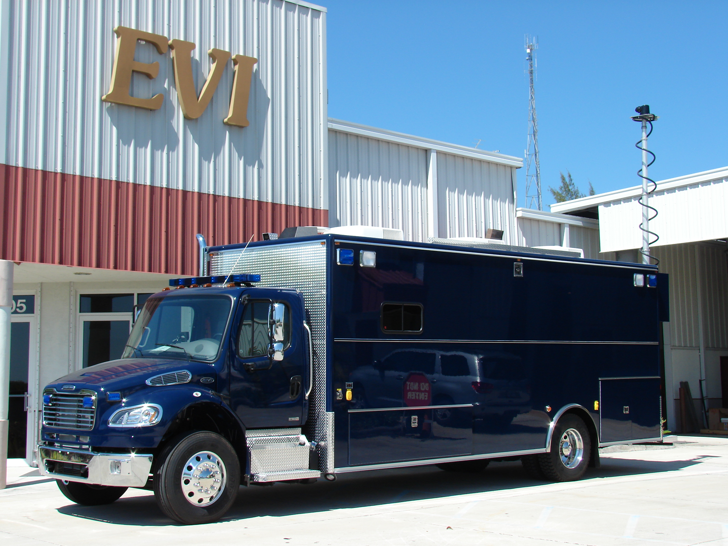 Command SWAT Vehicle - Puerto Rico Police Dept. | EVI