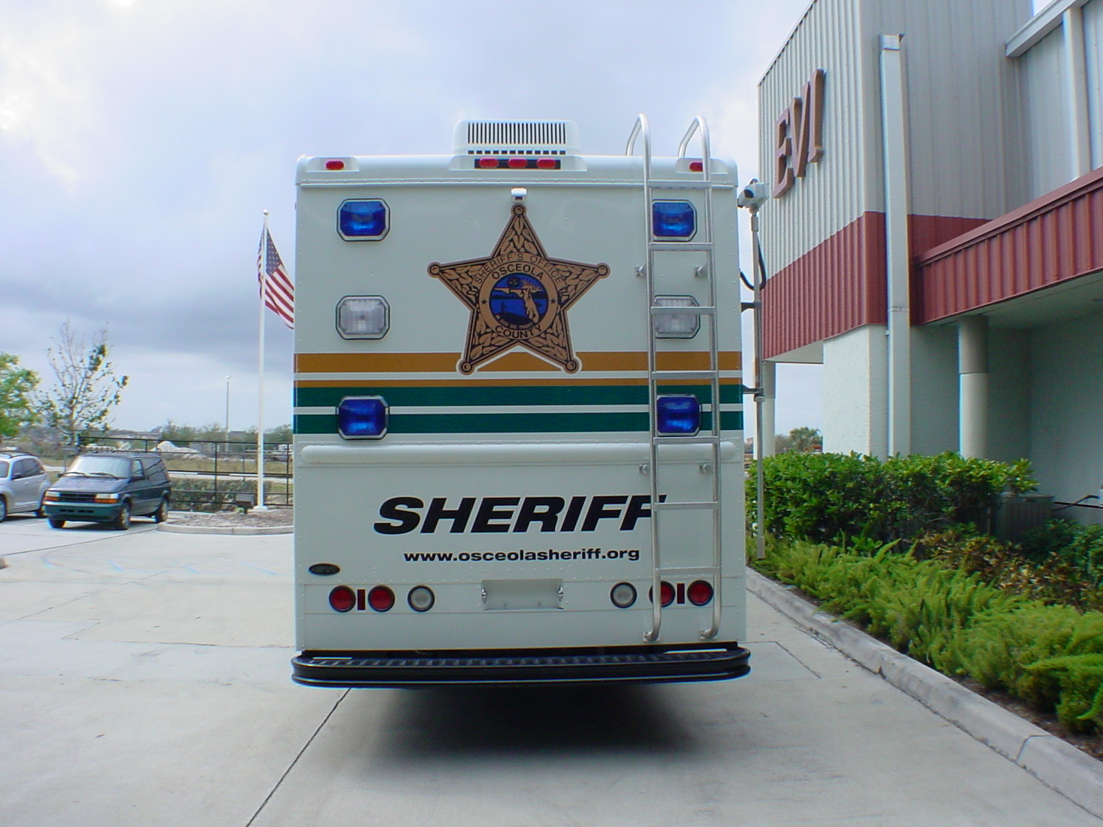 Mobile Command Step Van - Osceola Co. S.O. | EVI