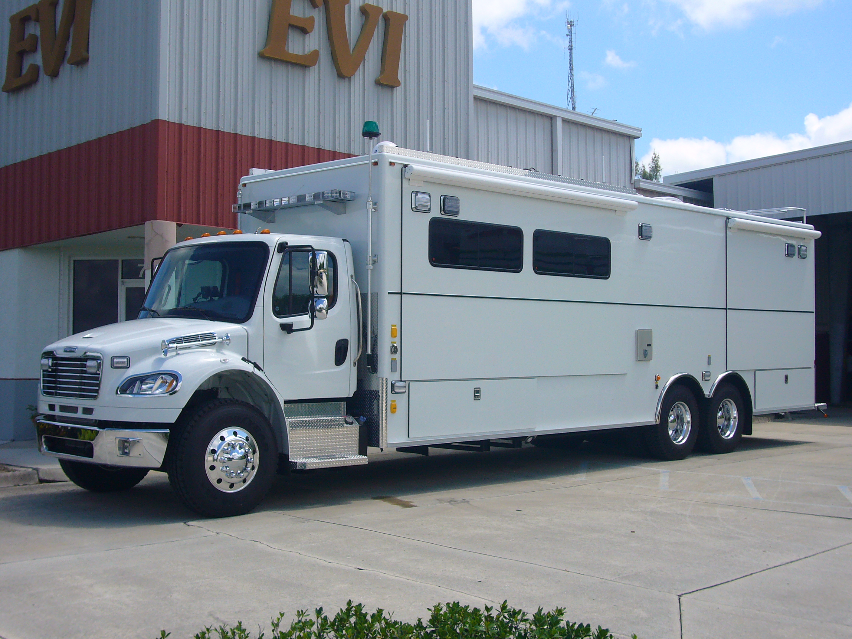 Mobile Communication / Command Vehicle - Seacoast Chief Fire | EVI