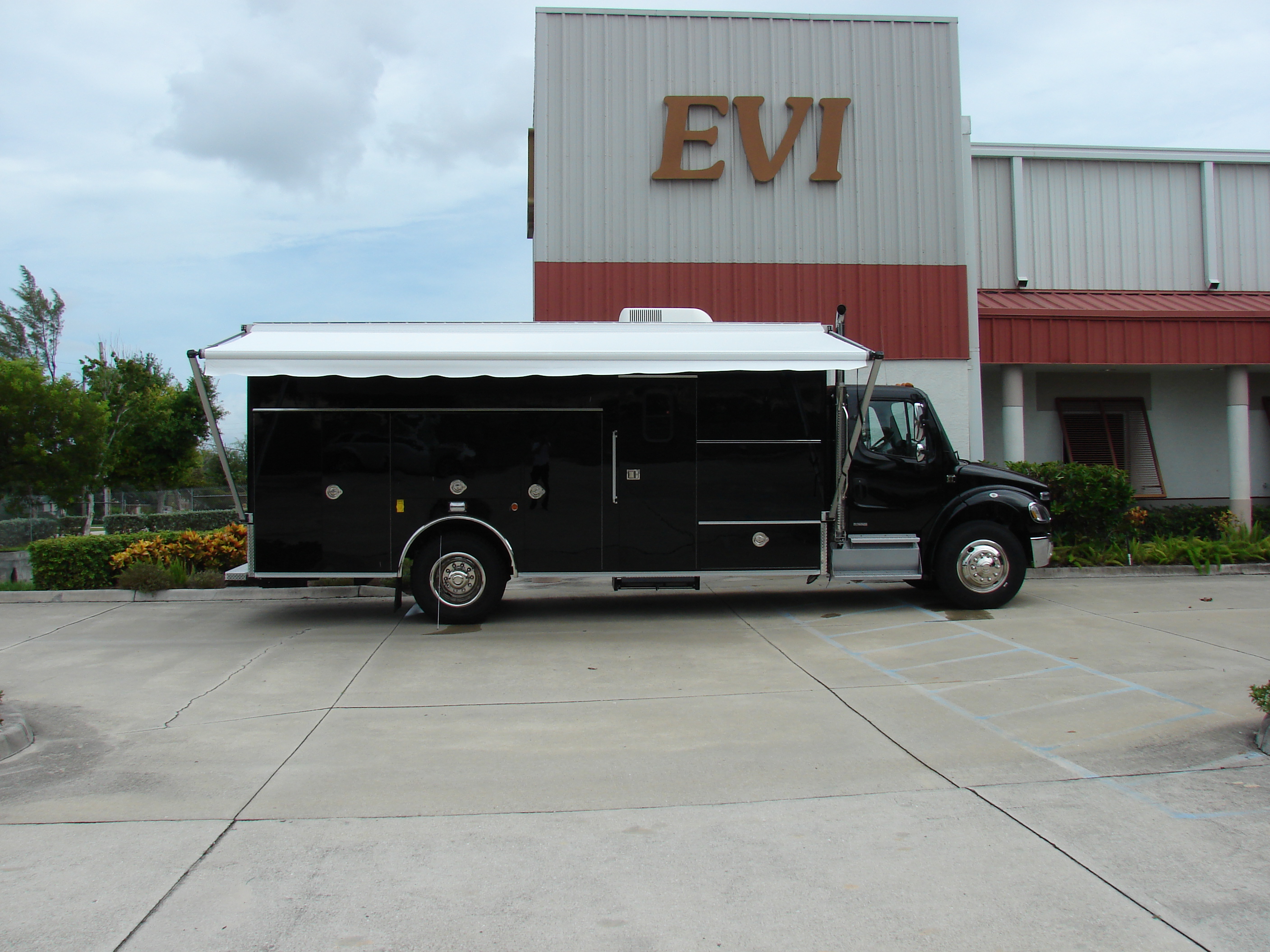20 Foot Mobile Command Units - Gloucester County Emergency Mgmt | EVI