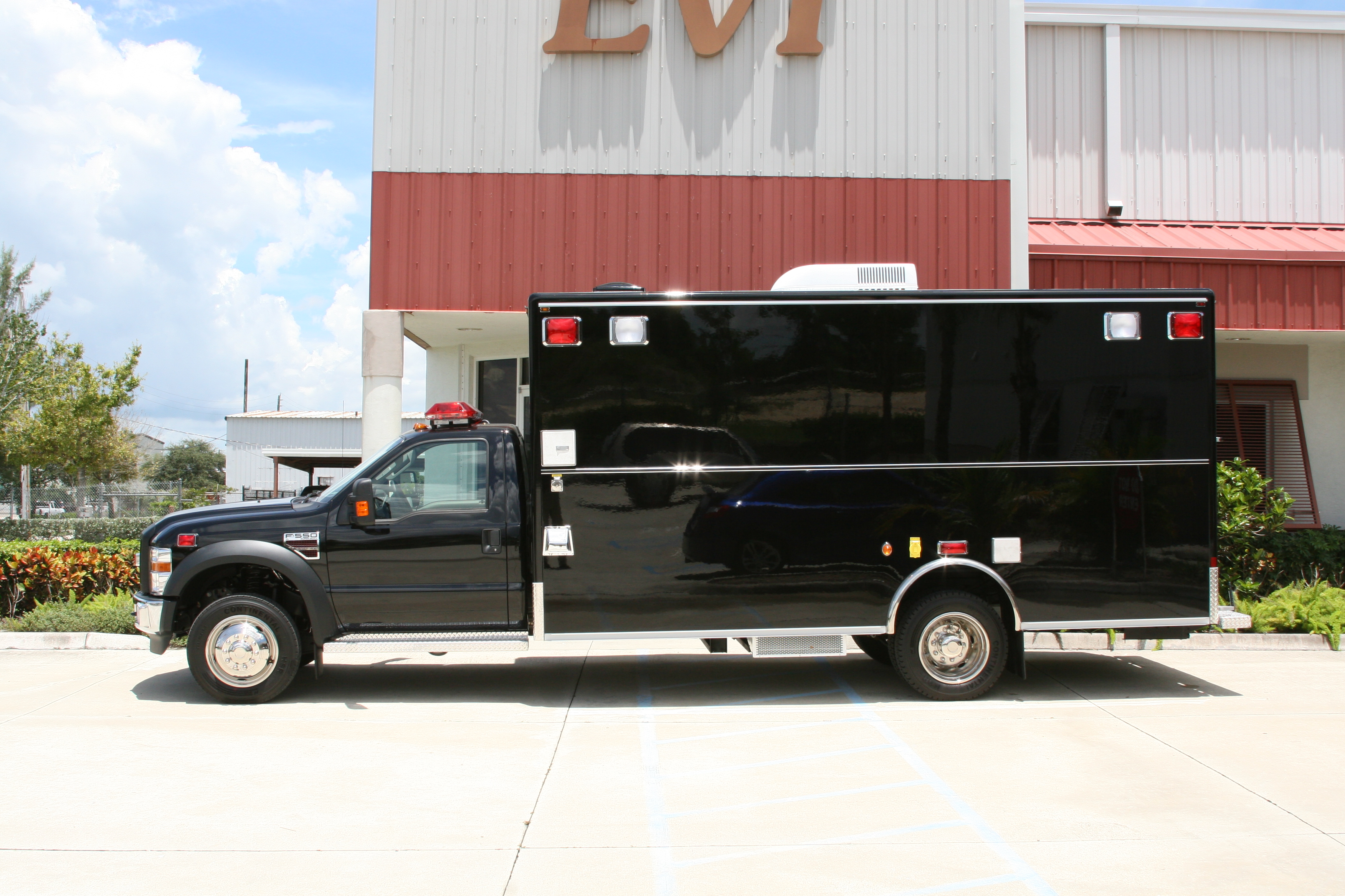 DWI Mobile Processing Vehicle - Monroe Co. S.O. | EVI