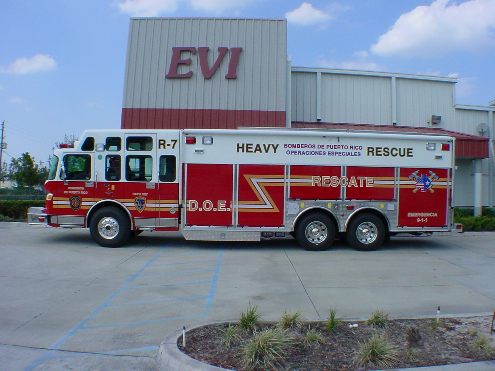 EVI Custom Heavy Rescues | Puerto Rico Fire Department