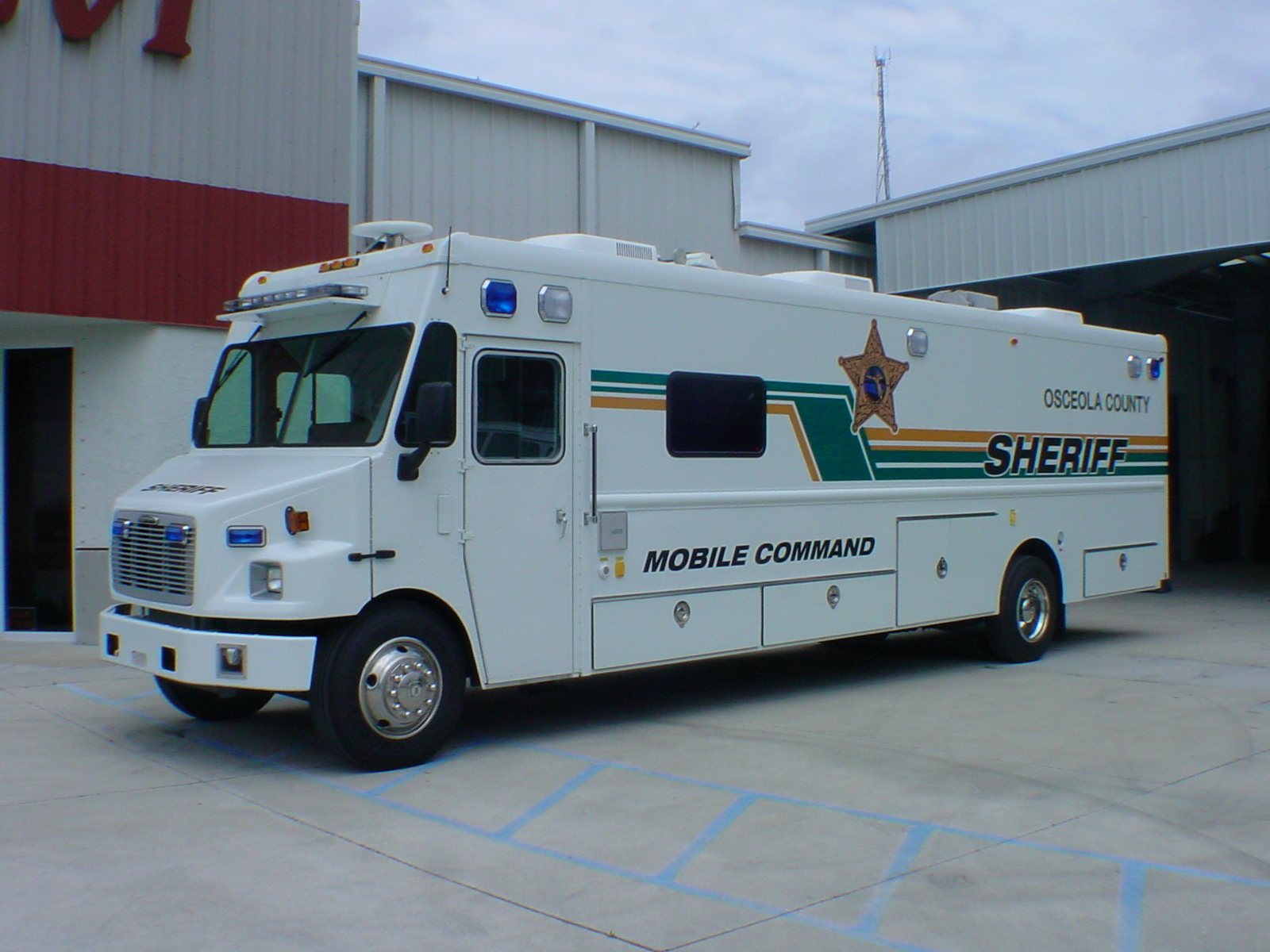 Mobile Command Step Van - Osceola Co. S.O. | EVI