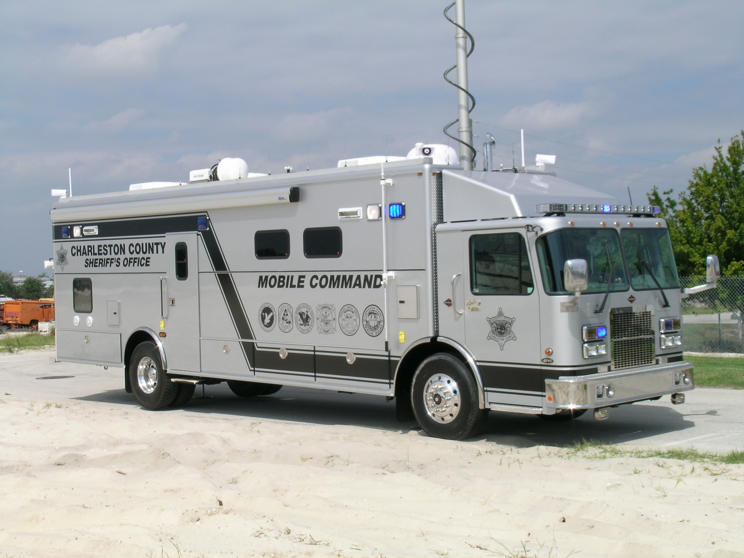 Mobile Command Vehicle - Charleston Co. Sheriff's Office | EVI