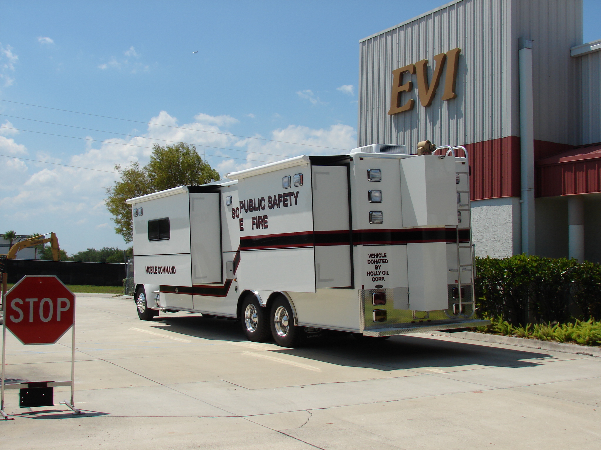 Mobile Command Vehicle Fire/Police - S. Davis Metro Fire | EVI