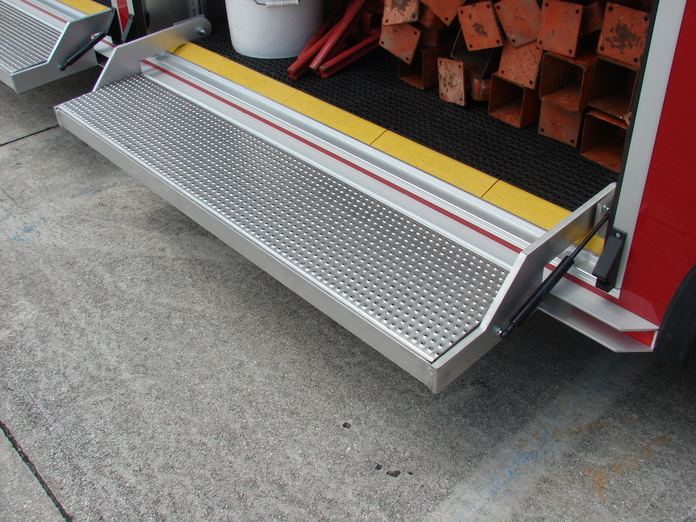 Specialty Vehicles - Fire Rescue | EVI