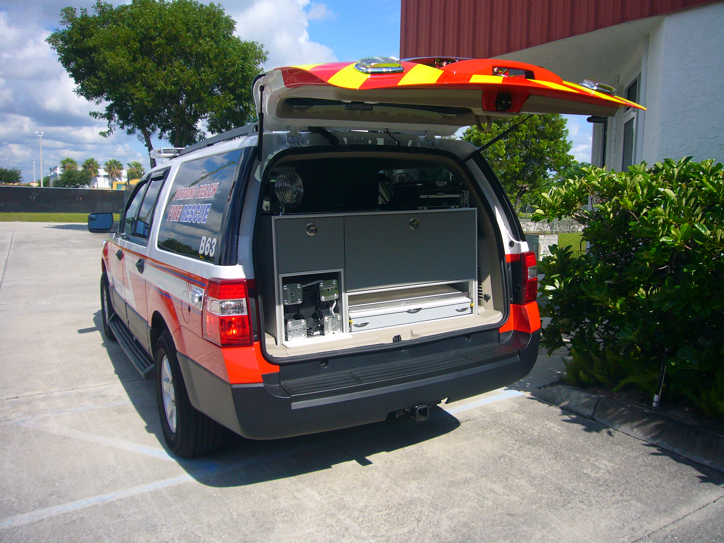 Battalion Chief SUV - Pompano Beach Fire Rescue | EVI