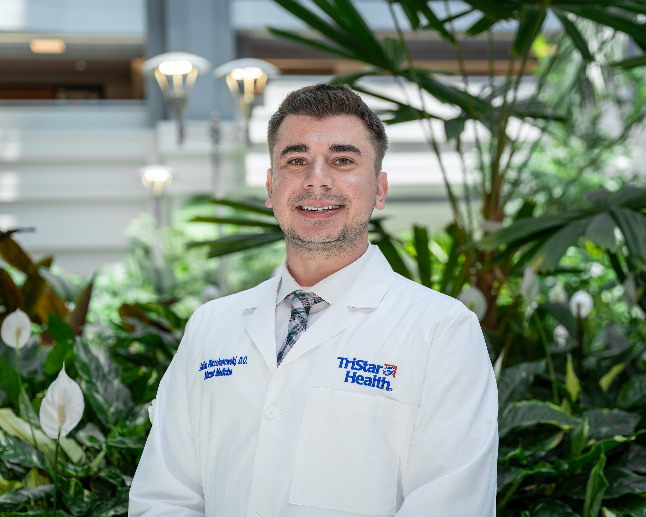 Adrian Pierzchanowski, DO