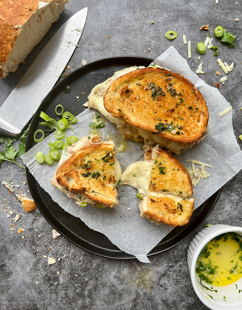 Cheesy Tuna Melt with Spring Onions