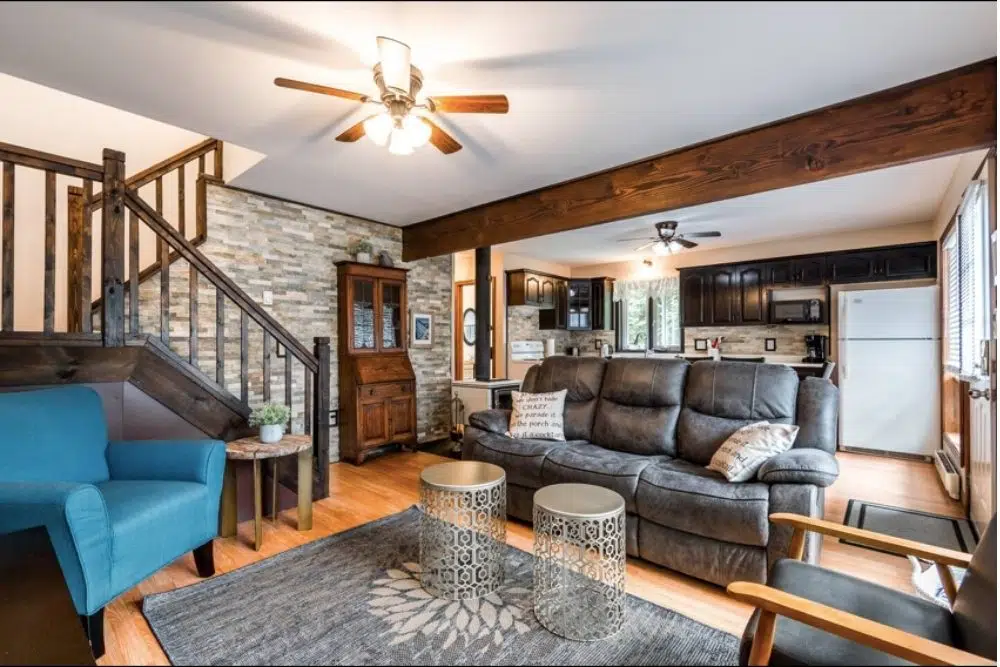 About | Hidden Hideouts