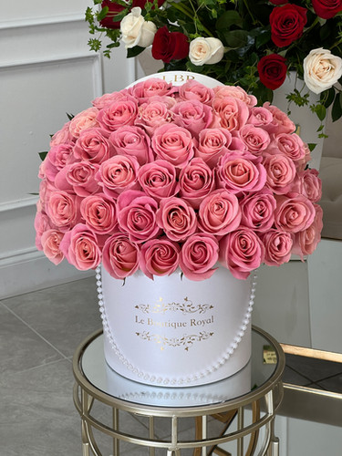 Signature Pink Roses Box | Le Boutique Royal