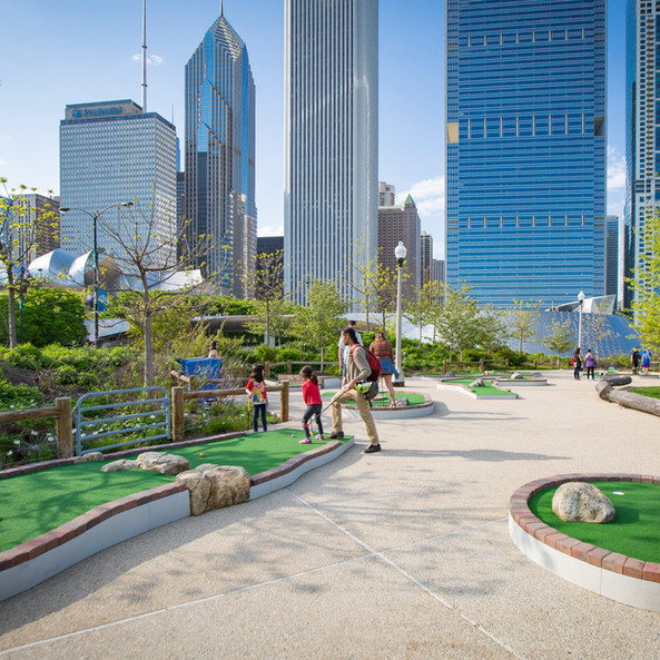 Chicago Mini Golf Steps from Millennium Park