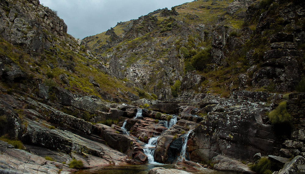 Subida do rio Poio - lugares secretos em Portugal