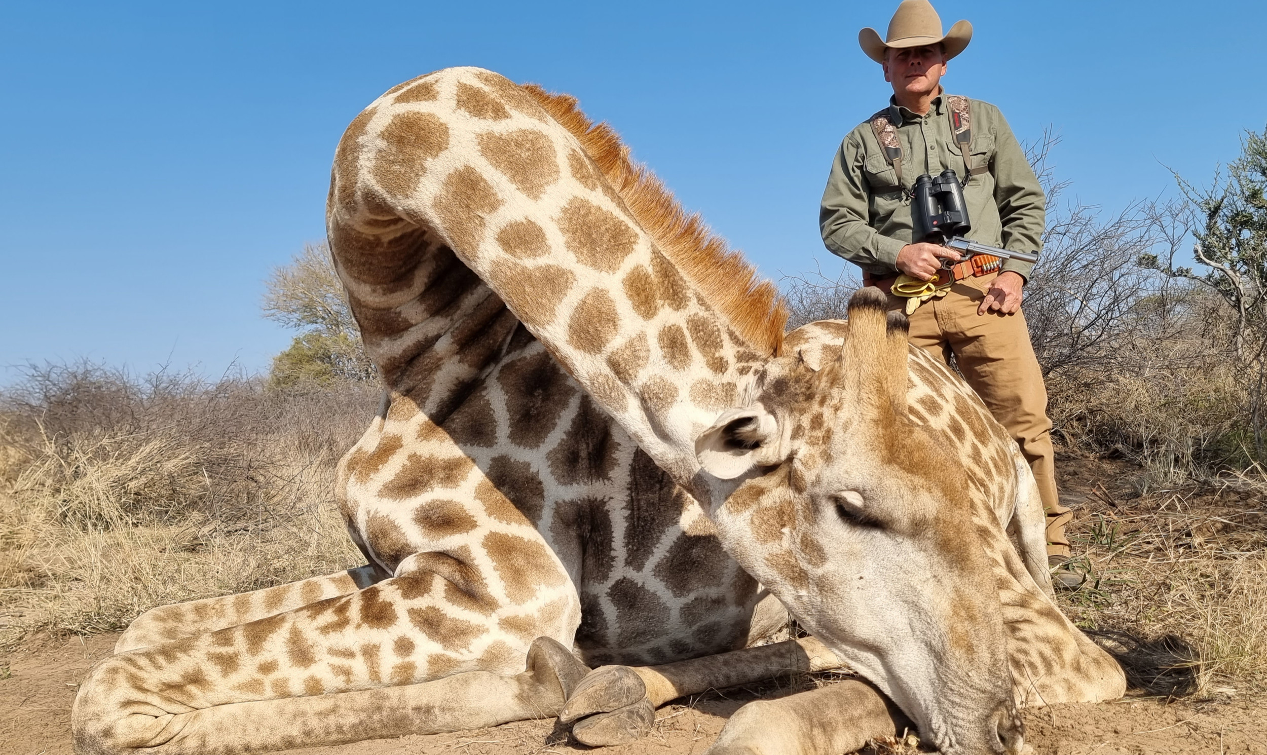 Giraffe Hunting: One Hunter's Thoughts on Game Management, Trophy Hunting, and the Opinions of ...