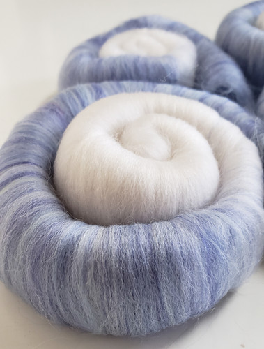 Cloud Puffs ~ Gradient Rolags | Wildwool Farm