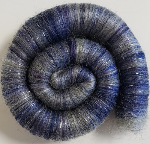 Sparkle in the Shadows~ Rolags loaded with Sparkle | Wildwool Farm