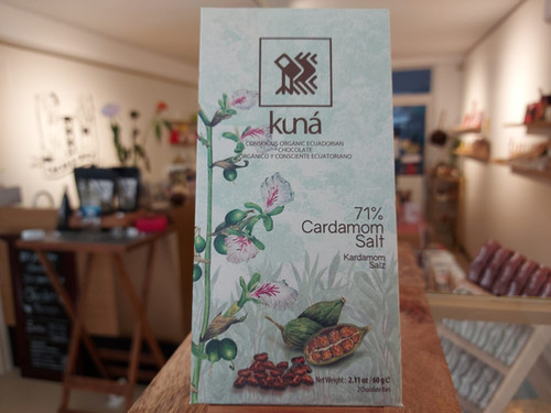 Cardamom & Sea Salt - Ecuadorian chocolate by Kuná | Cacao & Spice