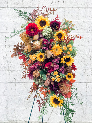 Bold and Beautiful Spray | N.T. Designs