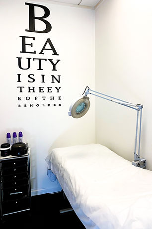 Amelias Closet | Nails And Beauty | Barham Court