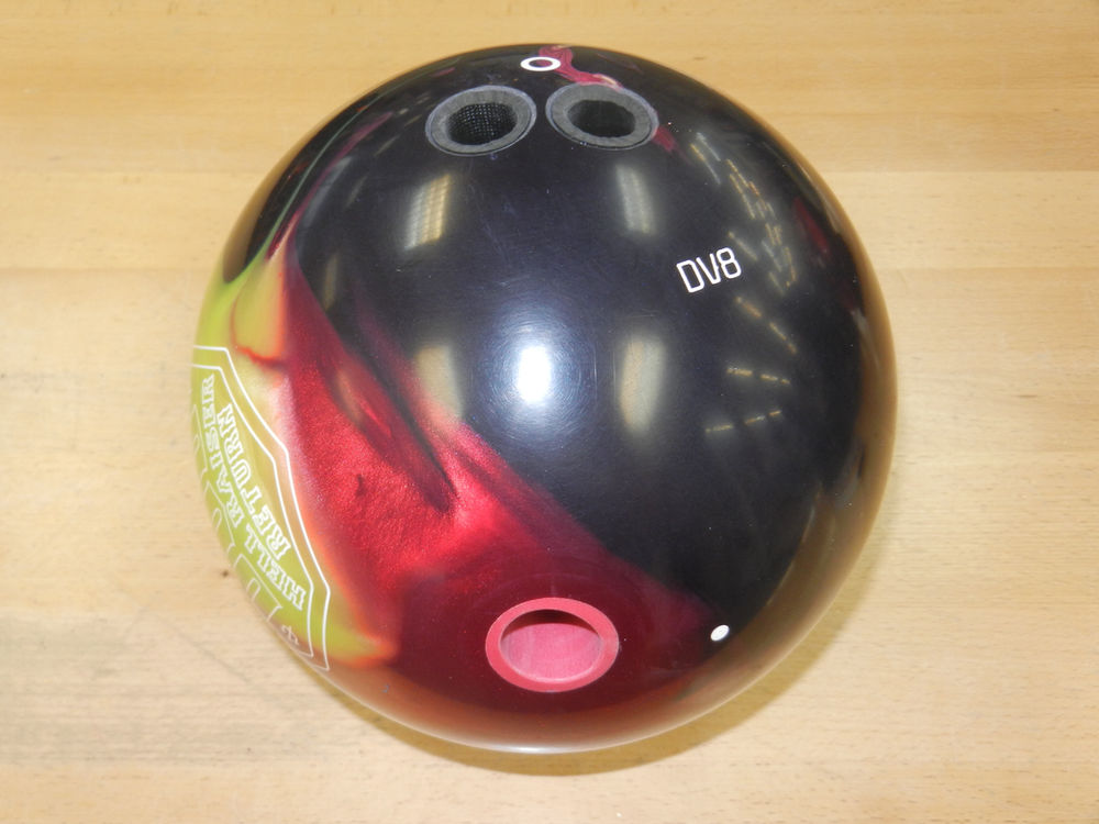 DV8 Hellraiser Return Ball Review by Jeff Ussery
