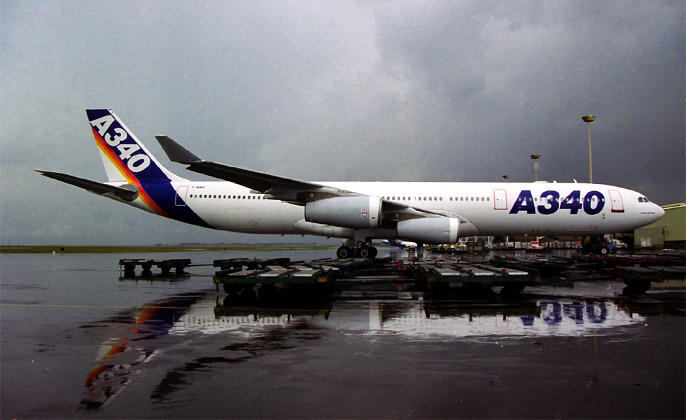 Airbus-a340 | 75008 Paris | Webforjetset | acmi, sale, charter