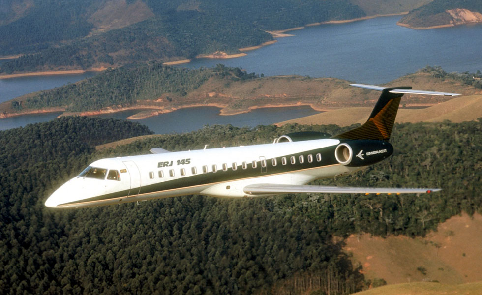 Embraer 145 : charter, acmi, sale