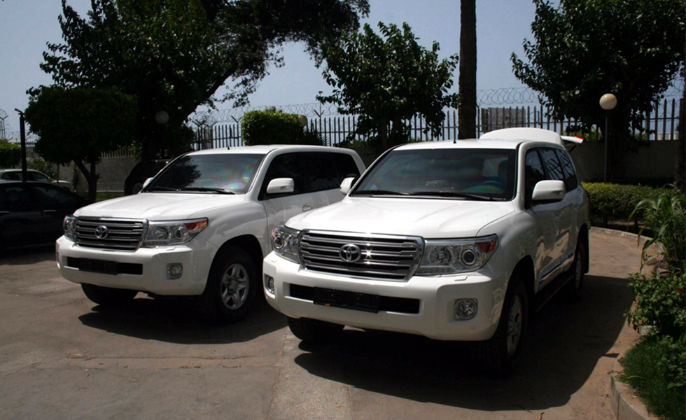Toyota Land Cruiser armored B6 : webforjetset
