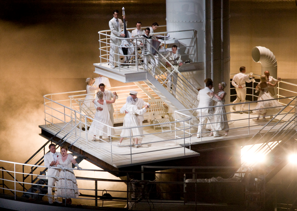 Fabrice Kebour | Die Passagierin