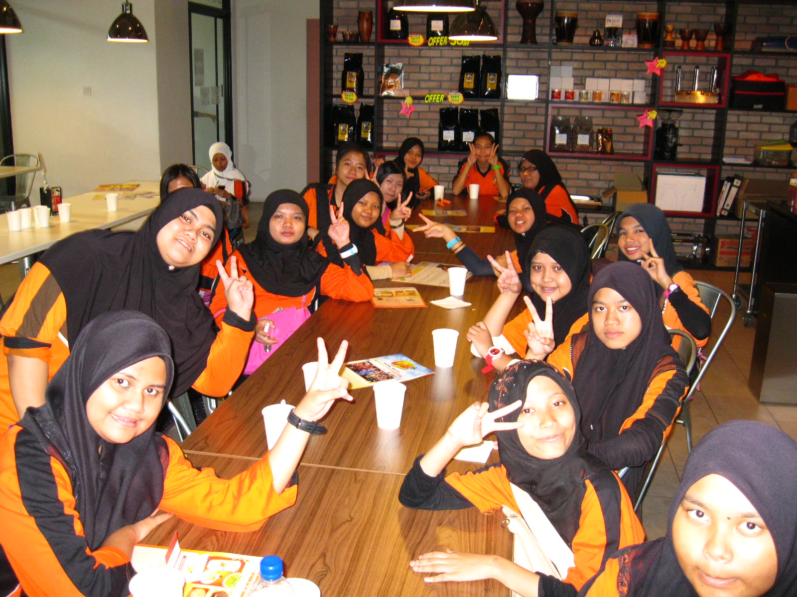 DIB RESTAURANT (DEAF-IN-BUSINESS)