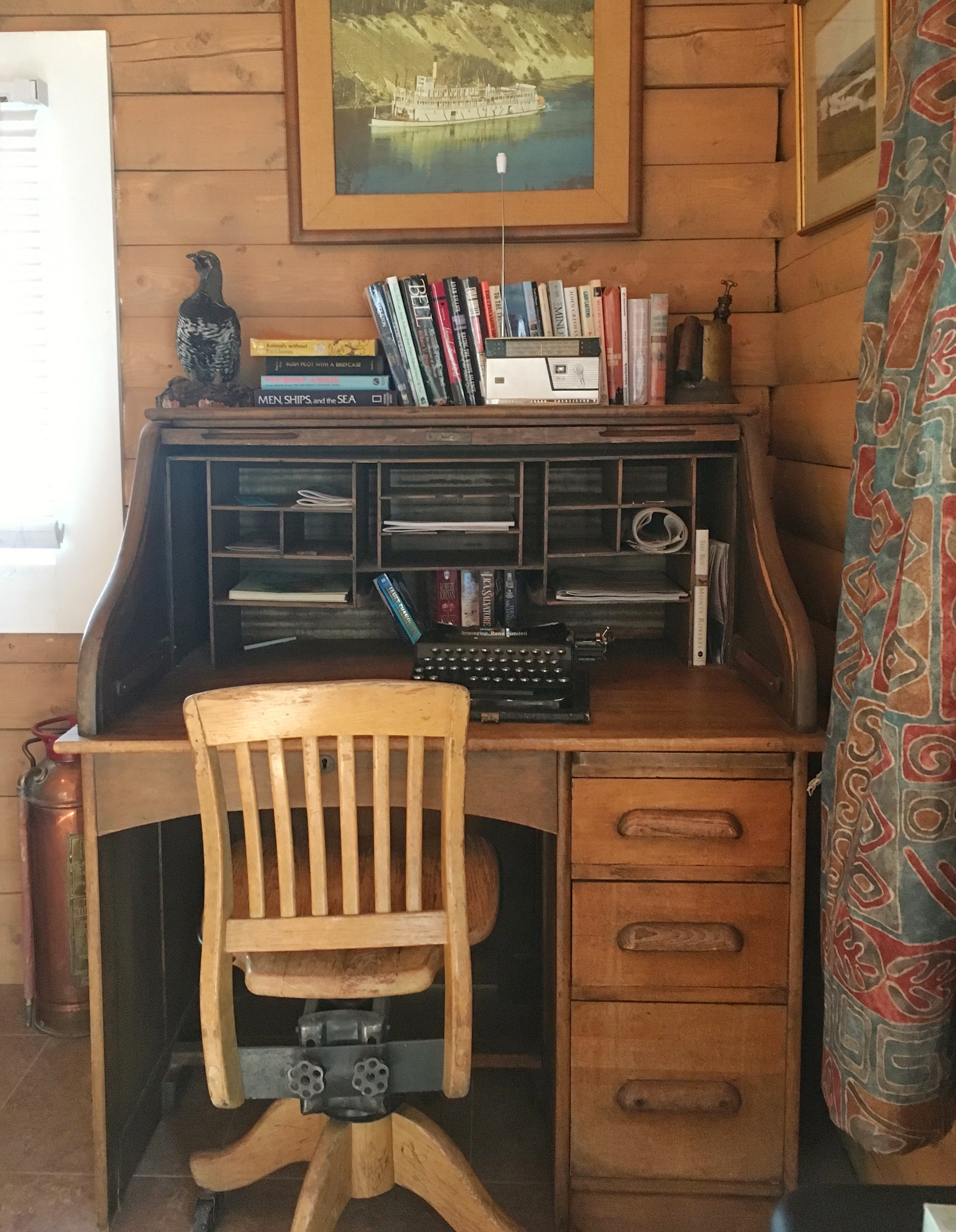 Cabin Rooms | sixmileriverresort-1