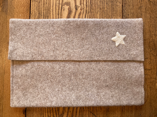 100% Wool Felt Laptop Cases with Needle-Felted Star | Dashing Star Farm