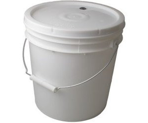 Molasses Buckets 20L - D&G | Bringelly