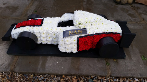 Formula 1 Car (3D) | The Flower Company