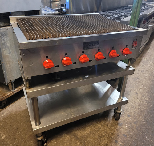 Wolf HD Radiant Grill 36'' with Stand | cosmos