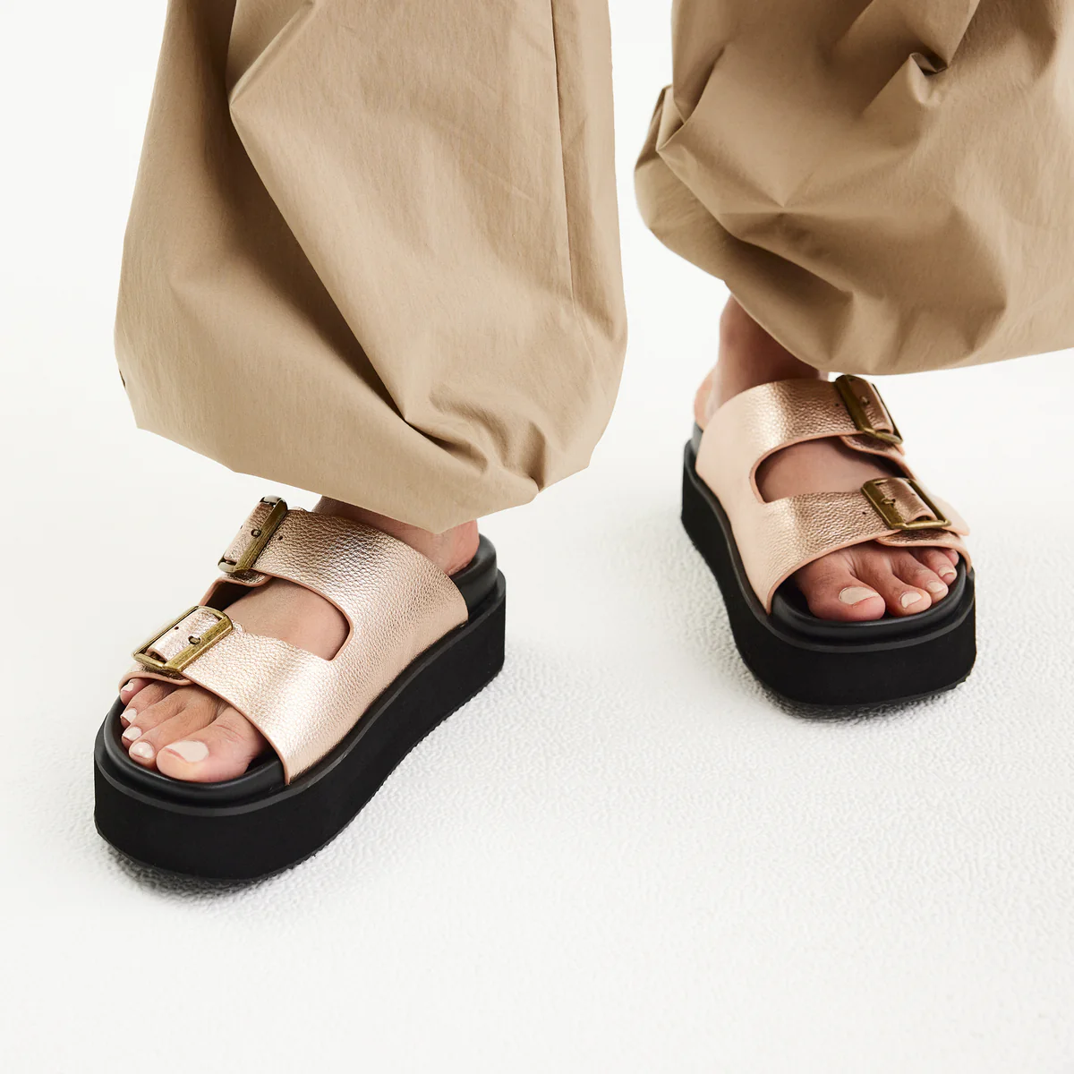 Ace Slide Rose Gold/Black | Chilli Coral Pty Ltd