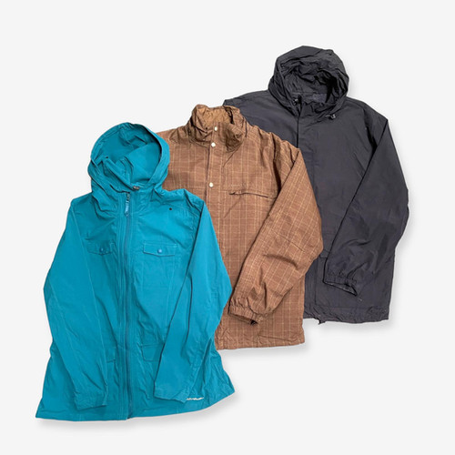 10 x Vintage Mixed Unbranded Raincoats / Walking Jackets | The Rag Depot
