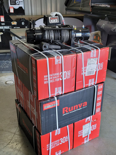 Runva 11xp with Synthetic Rope | Brute 4x4